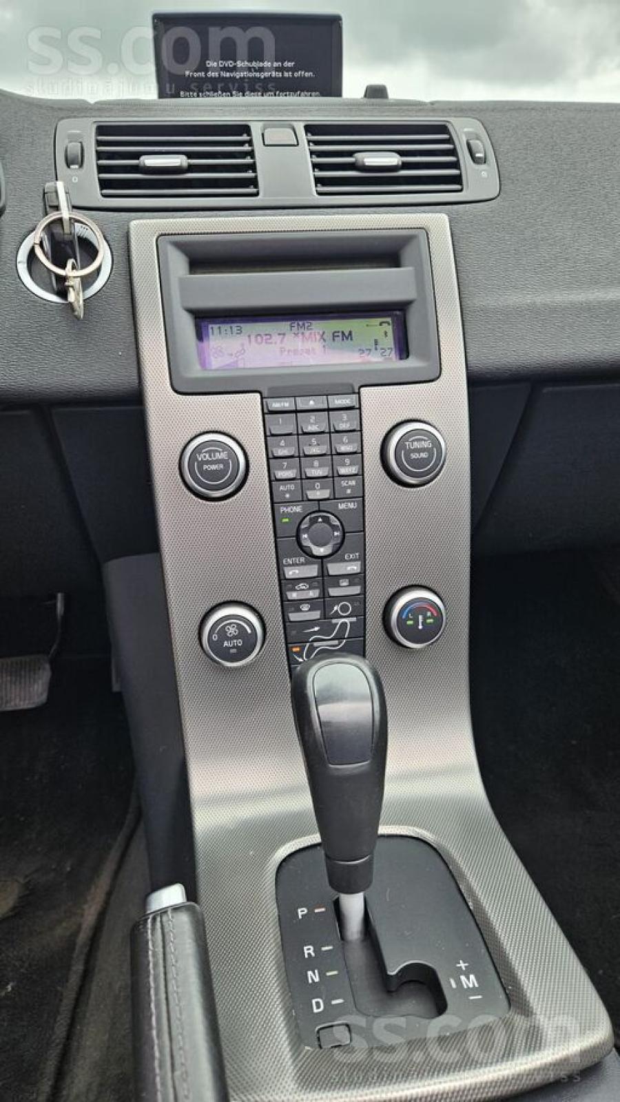 Black Volvo C70 2011 in Riga, with an engine capacity of 2.00 L and mileage of 216 thousand km for 8490 €, photo 13 on AUTOMOTO.COM.LV