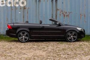 Melns Volvo C70 2011 Rīga, ar dzinēja tilpumu 2.00 L un nobraukumu 264 tūkst. km par 8995 €, foto 5 vietnē AUTOMOTO.COM.LV