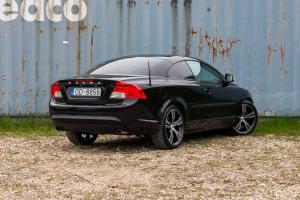Melns Volvo C70 2011 Rīga, ar dzinēja tilpumu 2.00 L un nobraukumu 264 tūkst. km par 8995 €, foto 8 vietnē AUTOMOTO.COM.LV