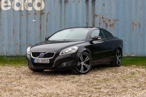 Melns Volvo C70 2011 Rīga, ar dzinēja tilpumu 2.00 L un nobraukumu 264 tūkst. km par 8995 €, foto 20 vietnē AUTOMOTO.COM.LV