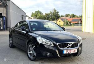 Melns Volvo C70 2011 Raseiniai, ar dzinēja tilpumu 1.98 L un nobraukumu 255 tūkst. km par 6550 €, foto 9 vietnē AUTOMOTO.COM.LV