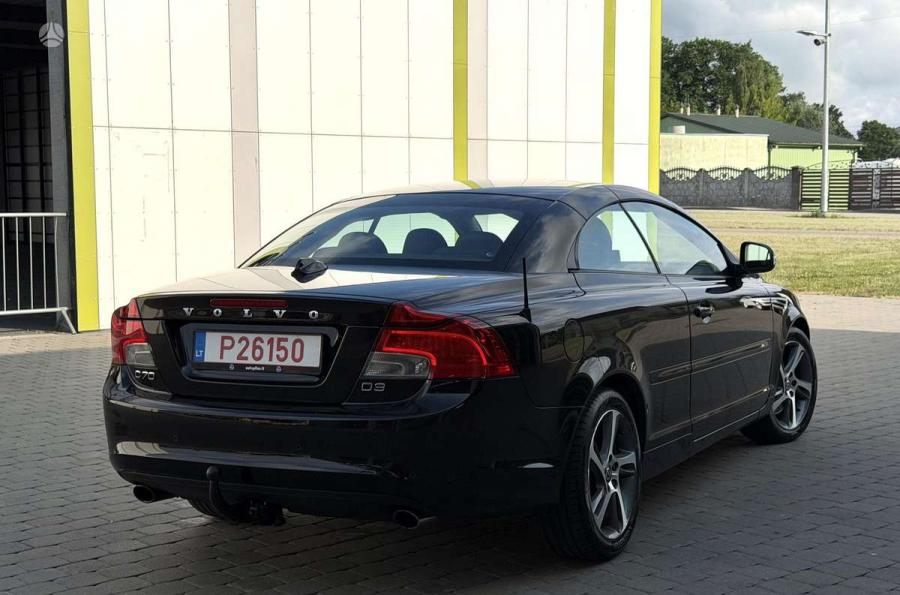 Melns Volvo C70 2011 Raseiniai, ar dzinēja tilpumu 1.98 L un nobraukumu 255 tūkst. km par 6550 €, foto 12 vietnē AUTOMOTO.COM.LV