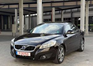 Melns Volvo C70 2011 Raseiniai, ar dzinēja tilpumu 1.98 L un nobraukumu 255 tūkst. km par 6550 €, foto 13 vietnē AUTOMOTO.COM.LV