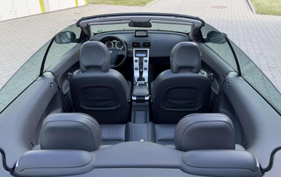 Melns Volvo C70 2011 Raseiniai, ar dzinēja tilpumu 1.98 L un nobraukumu 255 tūkst. km par 6550 €, foto 25 vietnē AUTOMOTO.COM.LV