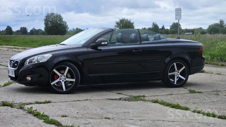 Melns Volvo C70 2011 Rīga, ar dzinēja tilpumu 2.00 L un nobraukumu 0 tūkst. km par 7500 €, foto 11 vietnē AUTOMOTO.COM.LV