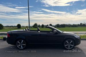 Black Volvo C70 2011 in Narva, with an engine capacity of 2.00 L and mileage of 230 thousand km for 8500 €, photo 5 on AUTOMOTO.COM.LV
