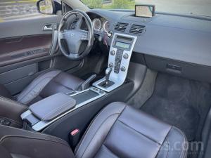 Melns Volvo C70 2012 Jelgava, ar dzinēja tilpumu 2.00 L un nobraukumu 282 tūkst. km par 8250 €, foto 17 vietnē AUTOMOTO.COM.LV