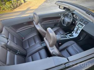 Melns Volvo C70 2012 Jelgava, ar dzinēja tilpumu 2.00 L un nobraukumu 282 tūkst. km par 8250 €, foto 18 vietnē AUTOMOTO.COM.LV