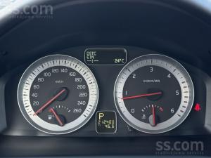 Melns Volvo C70 2012 Jelgava, ar dzinēja tilpumu 2.00 L un nobraukumu 282 tūkst. km par 8250 €, foto 21 vietnē AUTOMOTO.COM.LV