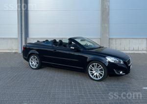 Melns Volvo C70 2014 Rīga, ar dzinēja tilpumu 2.00 L un nobraukumu 171 tūkst. km par 9900 €, foto 6 vietnē AUTOMOTO.COM.LV