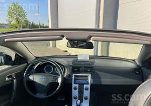 Melns Volvo C70 2014 Rīga, ar dzinēja tilpumu 2.00 L un nobraukumu 171 tūkst. km par 9900 €, foto 8 vietnē AUTOMOTO.COM.LV