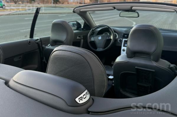 Melns Volvo C70 2014 Rīga, ar dzinēja tilpumu 2.00 L un nobraukumu 171 tūkst. km par 9900 €, foto 9 vietnē AUTOMOTO.COM.LV