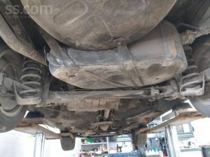 Melns Volvo C70 2000 Rīga, ar dzinēja tilpumu 2.40 L un nobraukumu 314 tūkst. km par 2500 €, foto 5 vietnē AUTOMOTO.COM.LV