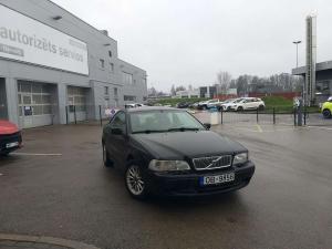 Melns Volvo C70 2010 Rīga, ar dzinēja tilpumu 2.44 L un nobraukumu 316 tūkst. km par 2500 €, foto 5 vietnē AUTOMOTO.COM.LV
