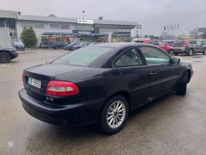 Melns Volvo C70 2010 Rīga, ar dzinēja tilpumu 2.44 L un nobraukumu 316 tūkst. km par 2500 €, foto 6 vietnē AUTOMOTO.COM.LV