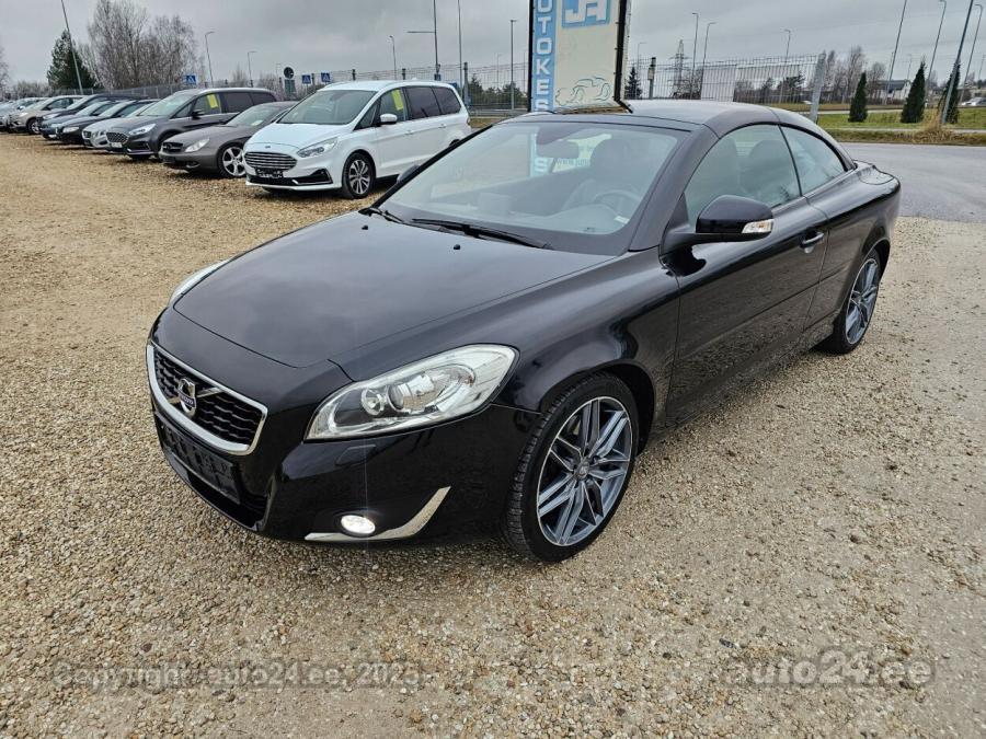 Melns Volvo C70 2013 Tartu, ar dzinēja tilpumu 2.50 L un nobraukumu 199 tūkst. km par 8990 €, foto 1 vietnē AUTOMOTO.COM.LV