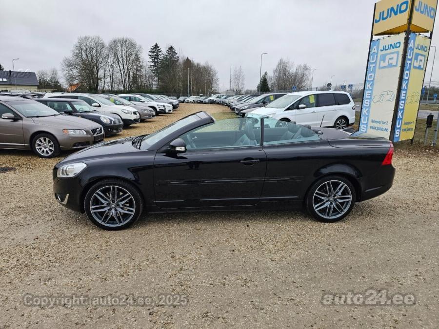 Melns Volvo C70 2013 Tartu, ar dzinēja tilpumu 2.50 L un nobraukumu 199 tūkst. km par 8990 €, foto 8 vietnē AUTOMOTO.COM.LV