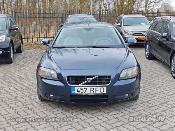 Blue Volvo C70 2007 in Tartu, with an engine capacity of 2.00 L and mileage of 201 thousand km for 5990 €, photo 2 on AUTOMOTO.COM.LV