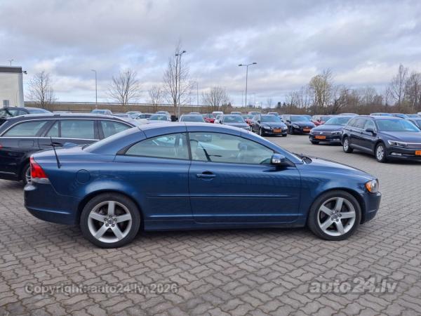 Blue Volvo C70 2007 in Tartu, with an engine capacity of 2.00 L and mileage of 201 thousand km for 5990 €, photo 3 on AUTOMOTO.COM.LV