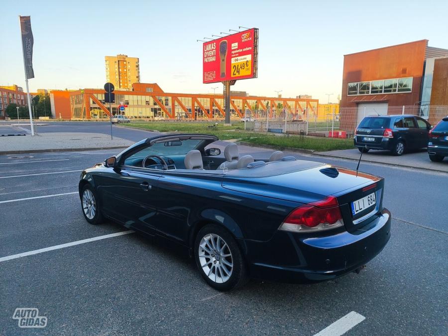 Zils Volvo C70 2008 Viļņa, ar dzinēja tilpumu 2.00 L un nobraukumu 310 tūkst. km par 3300 €, foto 1 vietnē AUTOMOTO.COM.LV