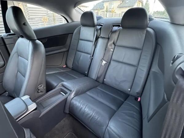 Blue Volvo C70 2008 in Jelgava, with an engine capacity of 2.40 L and mileage of 185 thousand km for 5500 €, photo 10 on AUTOMOTO.COM.LV