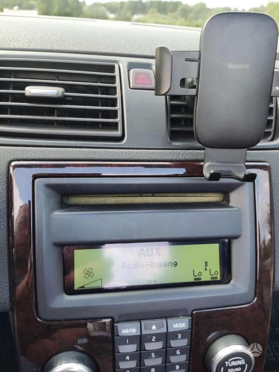 Zils Volvo C70 2008 Šauļi, ar dzinēja tilpumu 2.40 L un nobraukumu 240 tūkst. km par 2000 €, foto 6 vietnē AUTOMOTO.COM.LV