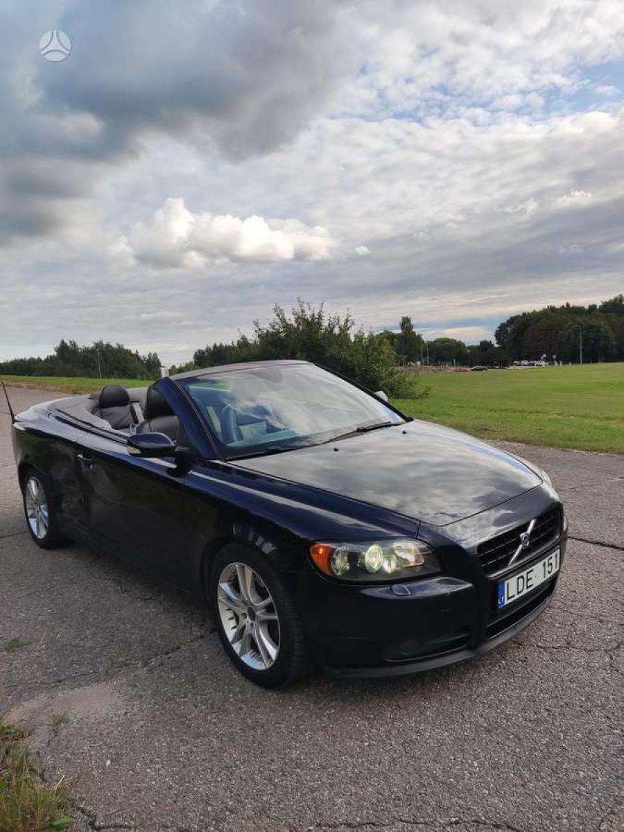 Zils Volvo C70 2008 Šauļi, ar dzinēja tilpumu 2.40 L un nobraukumu 240 tūkst. km par 2000 €, foto 10 vietnē AUTOMOTO.COM.LV
