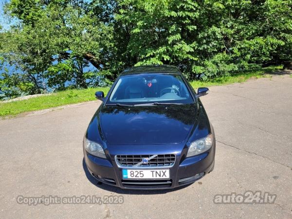 Blue Volvo C70 2008 in Tallinn, with an engine capacity of 2.40 L and mileage of 240 thousand km for 3500 €, photo 5 on AUTOMOTO.COM.LV