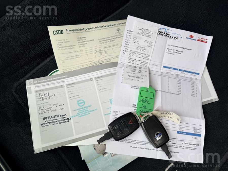 Blue Volvo C70 2012 in Riga, with an engine capacity of 2.00 L and mileage of 270 thousand km for 7495 €, photo 28 on AUTOMOTO.COM.LV