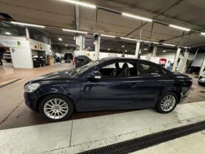 Blue Volvo C70 2012 in Riga, with an engine capacity of 2.00 L and mileage of 265 thousand km for 7495 €, photo 8 on AUTOMOTO.COM.LV