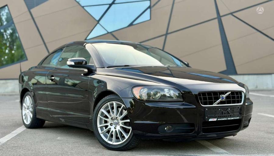 Brown Volvo C70 2009 in Siauliai, with an engine capacity of 2.00 L and mileage of 265 thousand km for 5950 €, photo 11 on AUTOMOTO.COM.LV