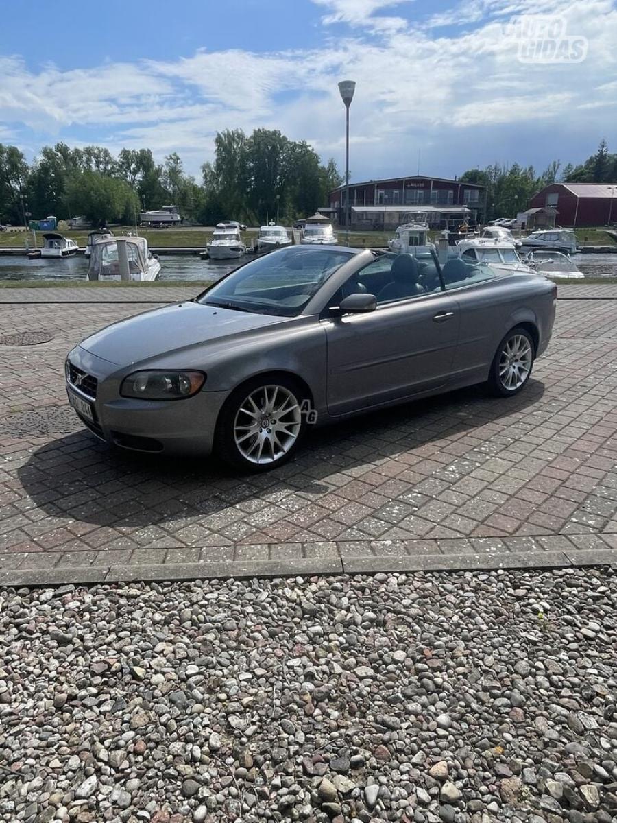 Volvo C70 2007 in Silute, with an engine capacity of 2.50 L and mileage of 73 thousand km for 4200 €, photo 4 on AUTOMOTO.COM.LV