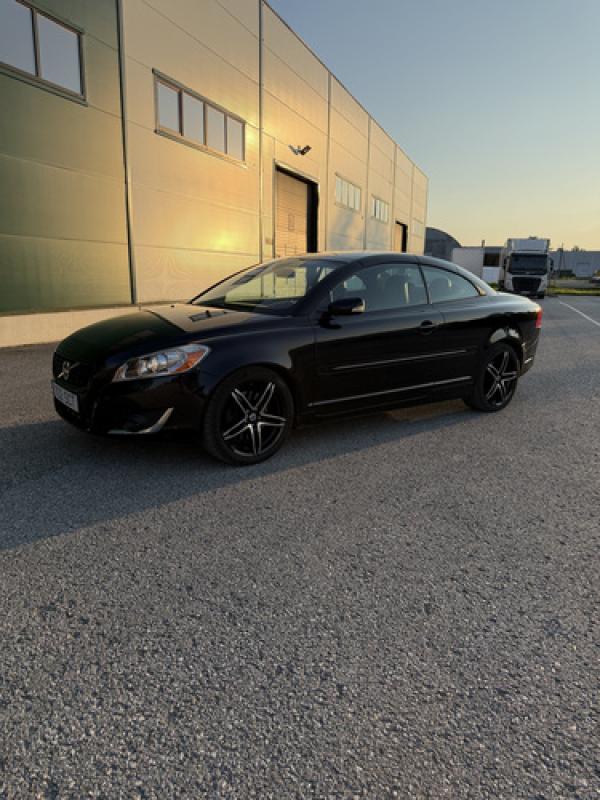 Volvo C70 2007 Tartu, ar dzinēja tilpumu 0.00 L un nobraukumu 239 tūkst. km par 6500 €, foto 5 vietnē AUTOMOTO.COM.LV