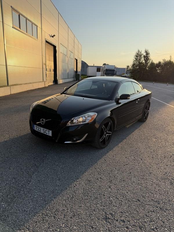 Volvo C70 2007 Tartu, ar dzinēja tilpumu 0.00 L un nobraukumu 239 tūkst. km par 6500 €, foto 7 vietnē AUTOMOTO.COM.LV