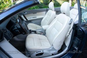 Volvo C70 2007 in Tallinn, with an engine capacity of 2.40 L and mileage of 470 thousand km for 5990 €, photo 4 on AUTOMOTO.COM.LV