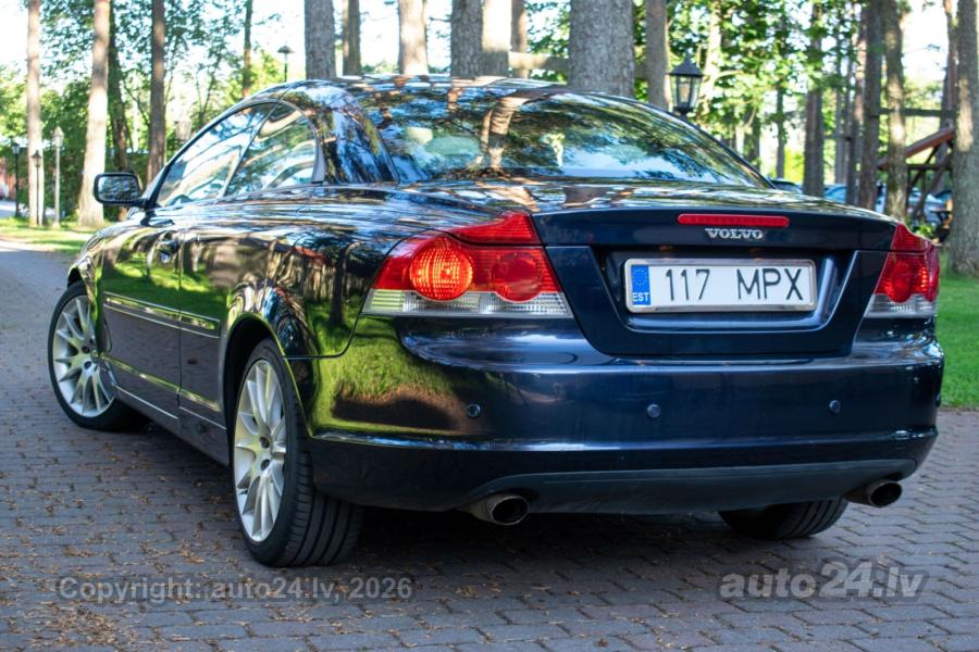 Volvo C70 2007 in Tallinn, with an engine capacity of 2.40 L and mileage of 470 thousand km for 5990 €, photo 9 on AUTOMOTO.COM.LV