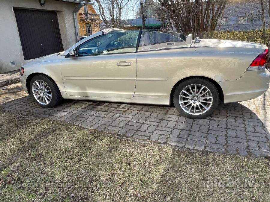 Volvo C70 2008 in Tallinn, with an engine capacity of 2.40 L and mileage of 200 thousand km for 7900 €, photo 3 on AUTOMOTO.COM.LV