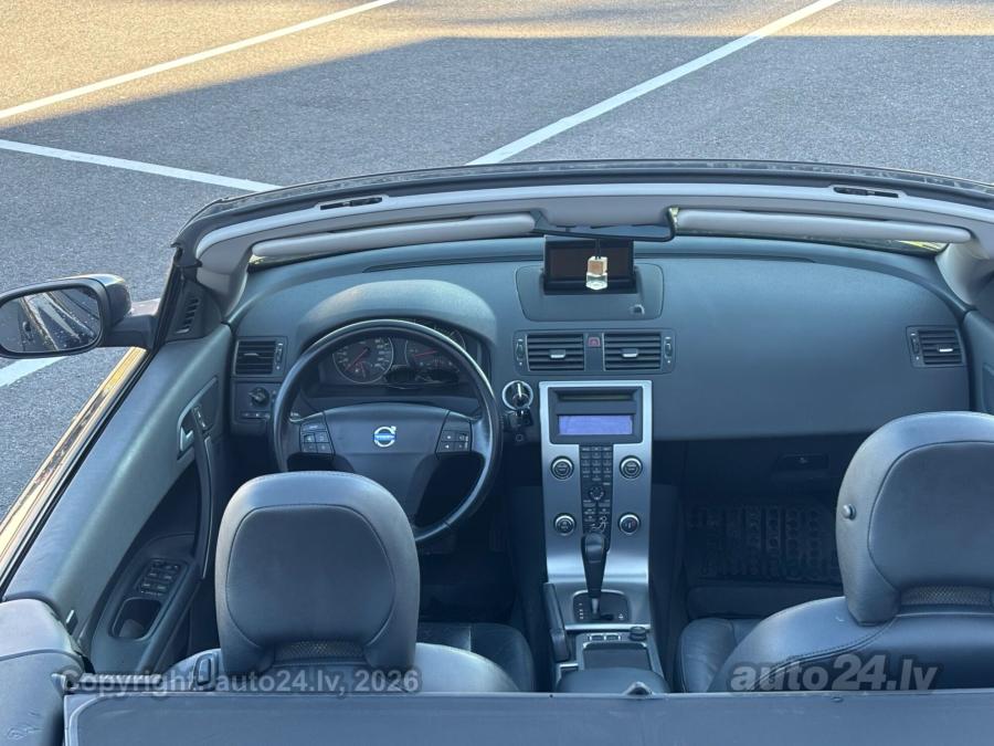 Volvo C70 2008 Tallina, ar dzinēja tilpumu 2.40 L un nobraukumu 239 tūkst. km par 3999 €, foto 9 vietnē AUTOMOTO.COM.LV