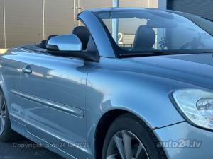 Volvo C70 2010 Tallina, ar dzinēja tilpumu 2.00 L un nobraukumu 0 tūkst. km par 9900 €, foto  vietnē AUTOMOTO.COM.LV