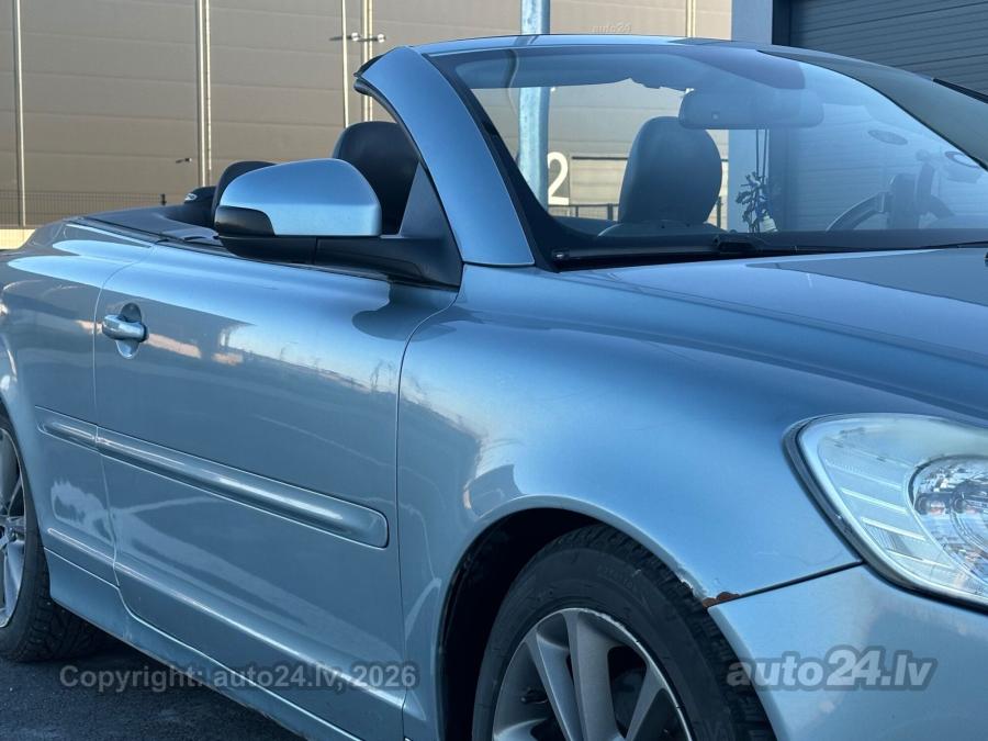 Volvo C70 2010 Tallina, ar dzinēja tilpumu 2.00 L un nobraukumu 0 tūkst. km par 9900 €, foto 1 vietnē AUTOMOTO.COM.LV
