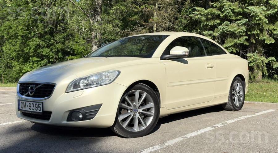 Volvo C70 2010 Talsi, ar dzinēja tilpumu 2.00 L un nobraukumu 410 tūkst. km par 5700 €, foto 1 vietnē AUTOMOTO.COM.LV