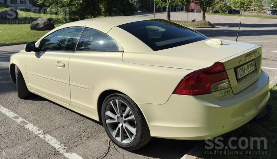 Volvo C70 2010 Talsi, ar dzinēja tilpumu 2.00 L un nobraukumu 410 tūkst. km par 5700 €, foto 4 vietnē AUTOMOTO.COM.LV
