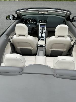 Вольво Ц70 2012 в Сауэ, объемом двигателя 2.00 л и пробегом 270 тыс. км за 6700 €, фото 4 на AUTOMOTO.COM.LV