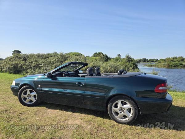 Zaļš Volvo C70 2002 Tartu, ar dzinēja tilpumu 2.00 L un nobraukumu 180 tūkst. km par 3999 €, foto 5 vietnē AUTOMOTO.COM.LV