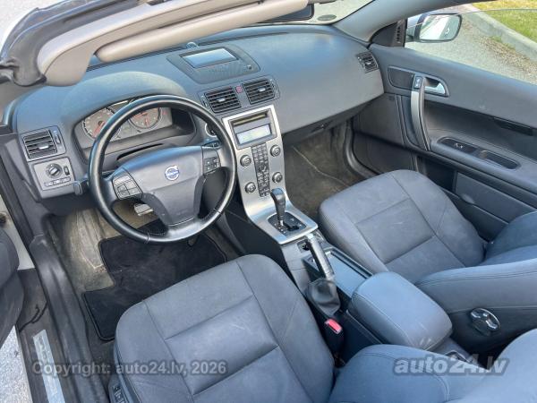 Pelēks Volvo C70 2007 Tartu, ar dzinēja tilpumu 2.40 L un nobraukumu 206 tūkst. km par 4999 €, foto 7 vietnē AUTOMOTO.COM.LV
