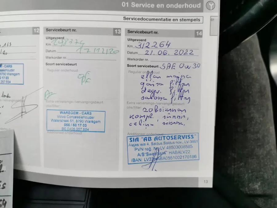 Pelēks Volvo C70 2007 Kuldīga, ar dzinēja tilpumu 2.40 L un nobraukumu 353 tūkst. km par 3900 €, foto 14 vietnē AUTOMOTO.COM.LV