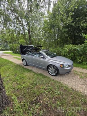Grey Volvo C70 2007 in Riga, with an engine capacity of 2.40 L and mileage of 189 thousand km for 4200 €, photo 6 on AUTOMOTO.COM.LV