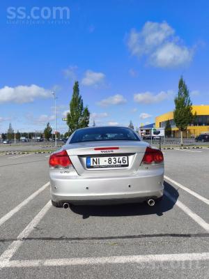 Grey Volvo C70 2007 in Riga, with an engine capacity of 2.40 L and mileage of 286 thousand km for 4000 €, photo 4 on AUTOMOTO.COM.LV