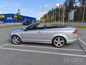 Grey Volvo C70 2007 in Riga, with an engine capacity of 2.40 L and mileage of 286 thousand km for 4000 €, photo 5 on AUTOMOTO.COM.LV