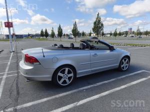 Grey Volvo C70 2007 in Riga, with an engine capacity of 2.40 L and mileage of 286 thousand km for 4000 €, photo 6 on AUTOMOTO.COM.LV